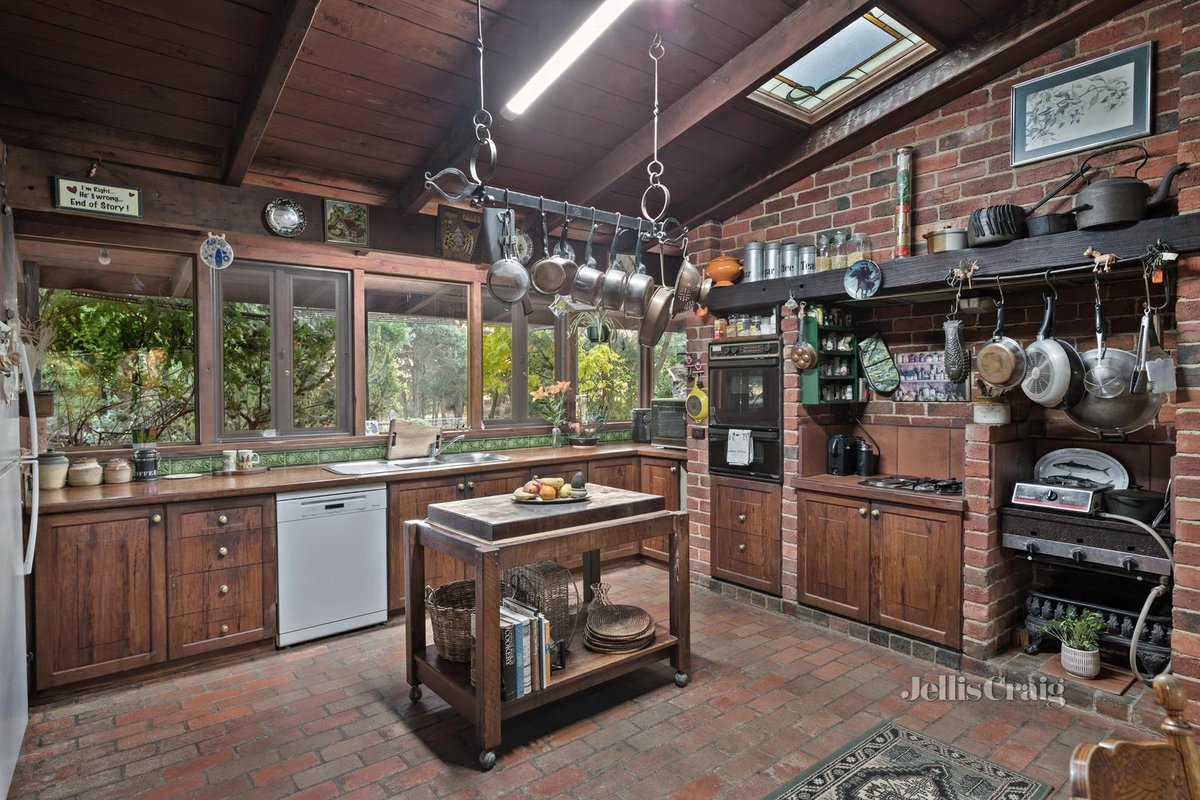 40 Gumtree Road, Research, VIC 3095 - House for Sale