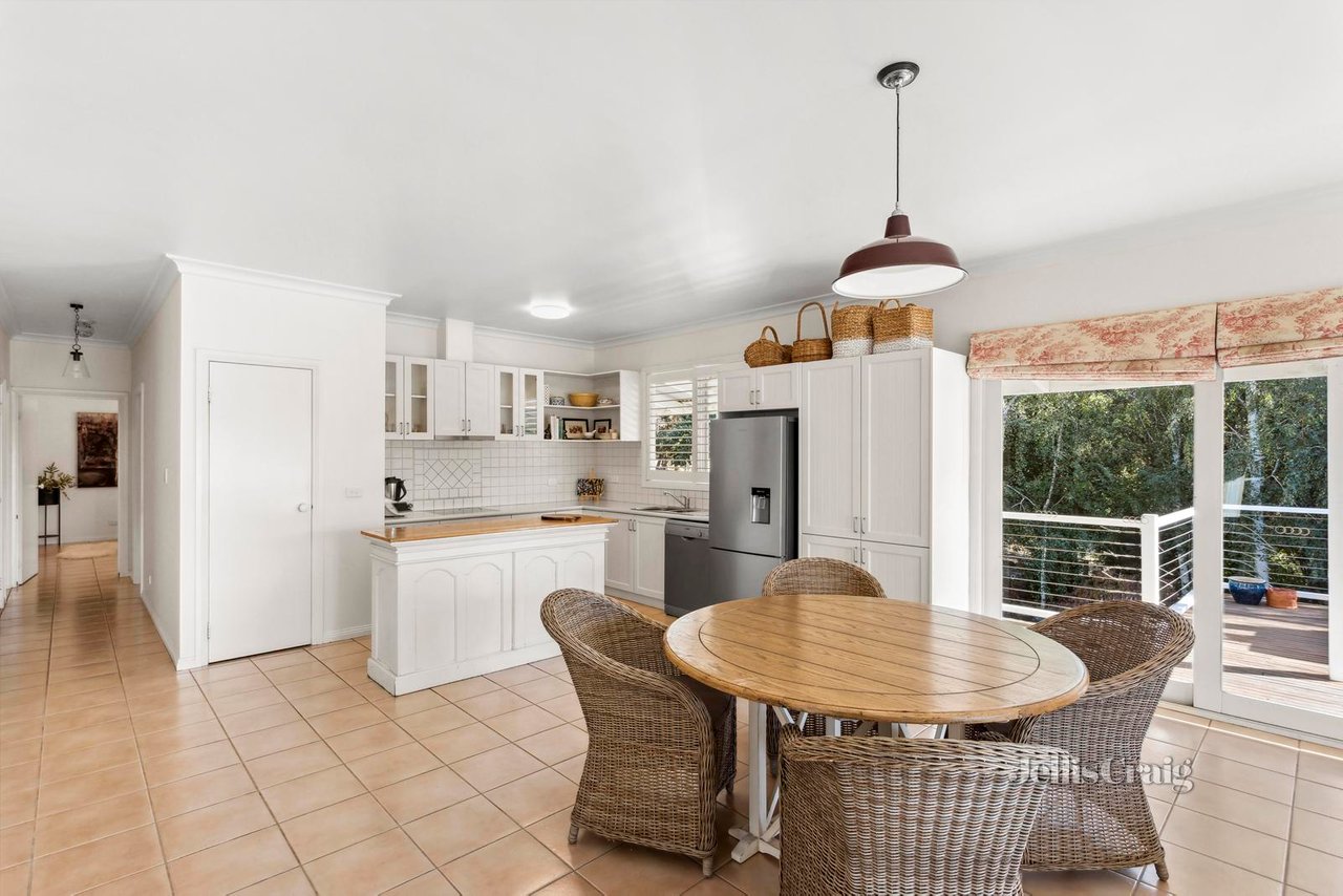 17 Franzi Street, Guildford, VIC 3451 - House for Sale