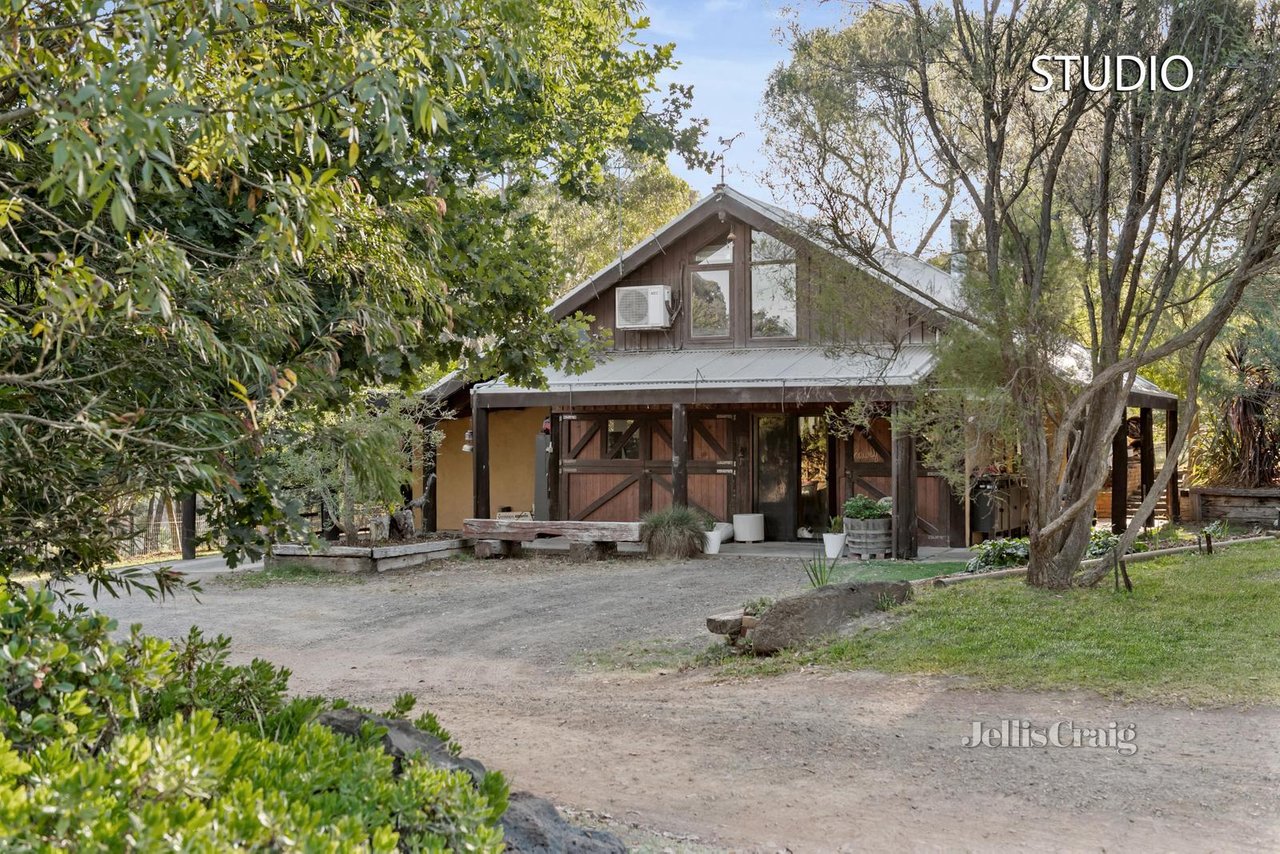 40 Gumtree Road, Research, VIC 3095 - House for Sale