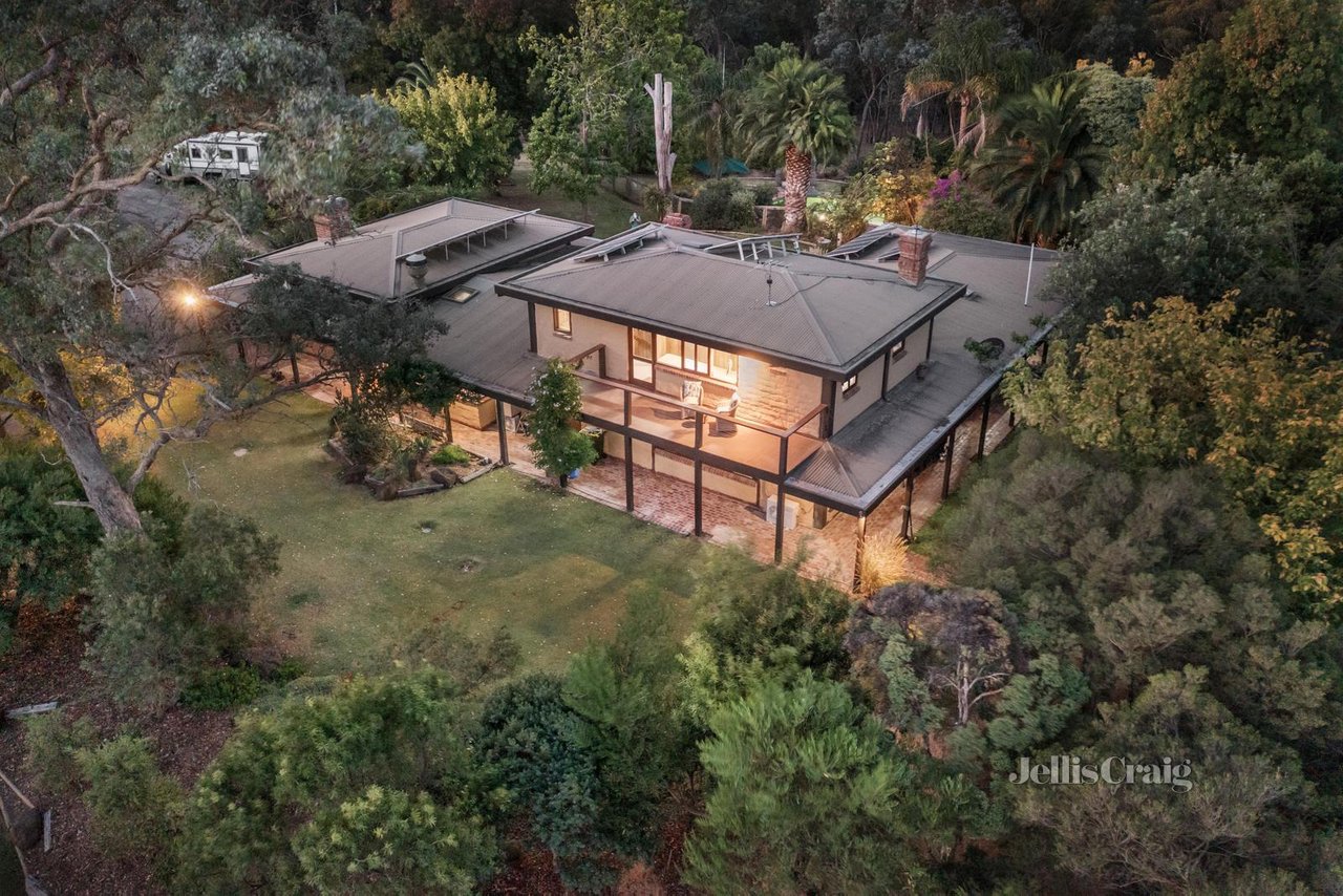 40 Gumtree Road, Research, VIC 3095 - House for Sale