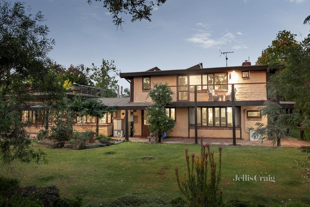 40 Gumtree Road, Research, VIC 3095 - House for Sale
