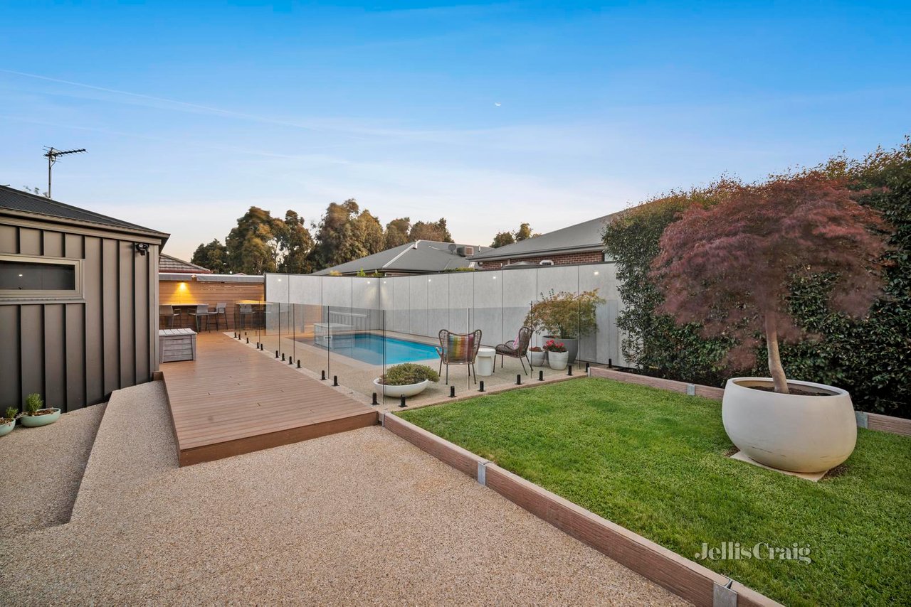6 Pemberton Place, Miners Rest, VIC 3352 - House for Sale