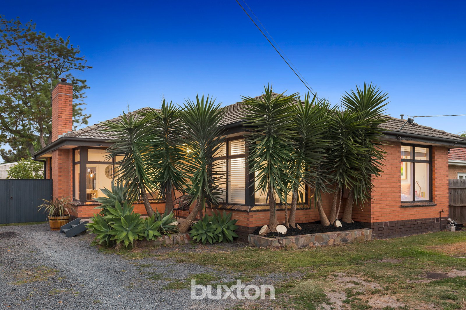 10 Dover Street, Bentleigh East VIC 3165 - Buxton 2020