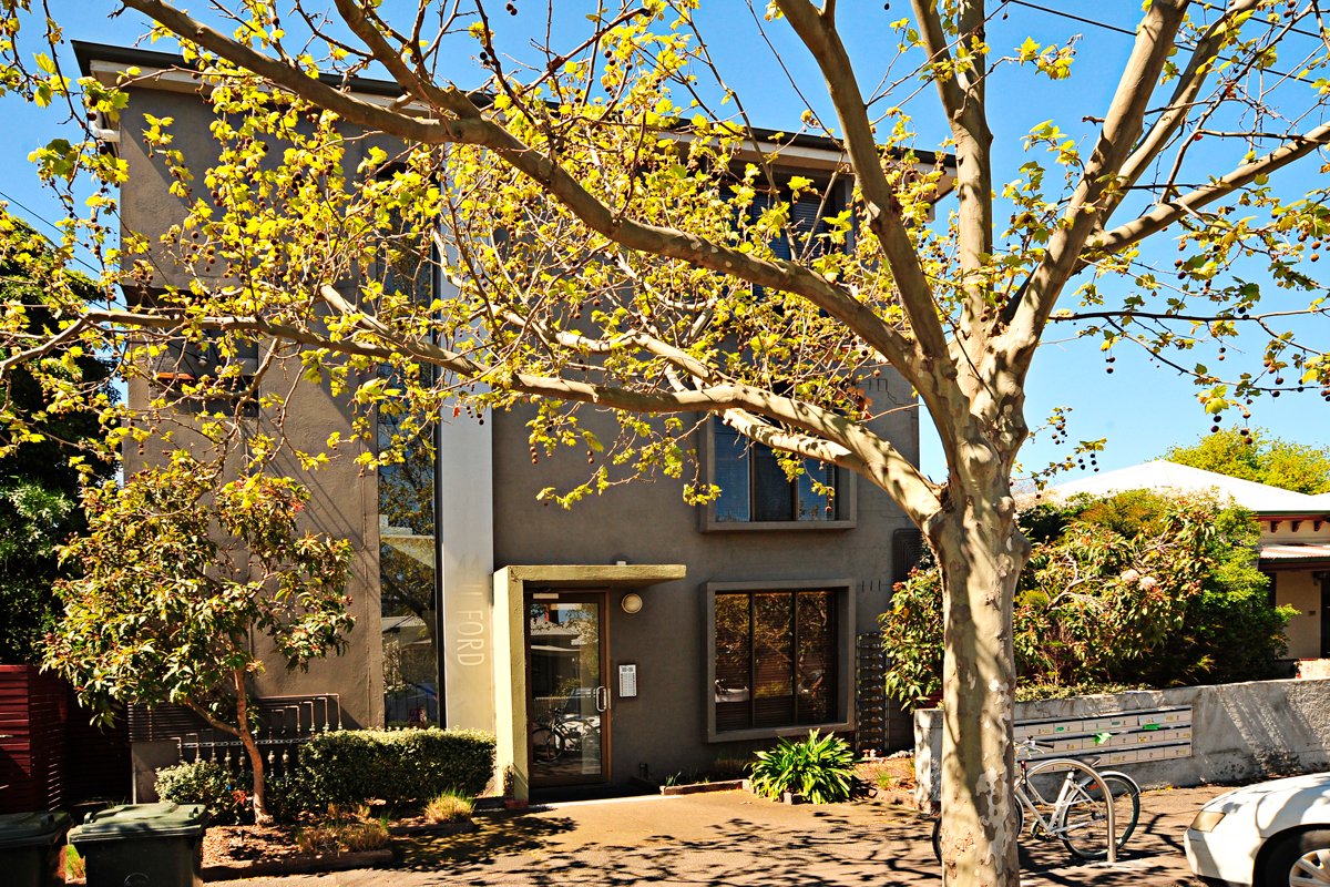 10/44 Kneen Street, FITZROY NORTH VIC 3068 - Buxton 2023