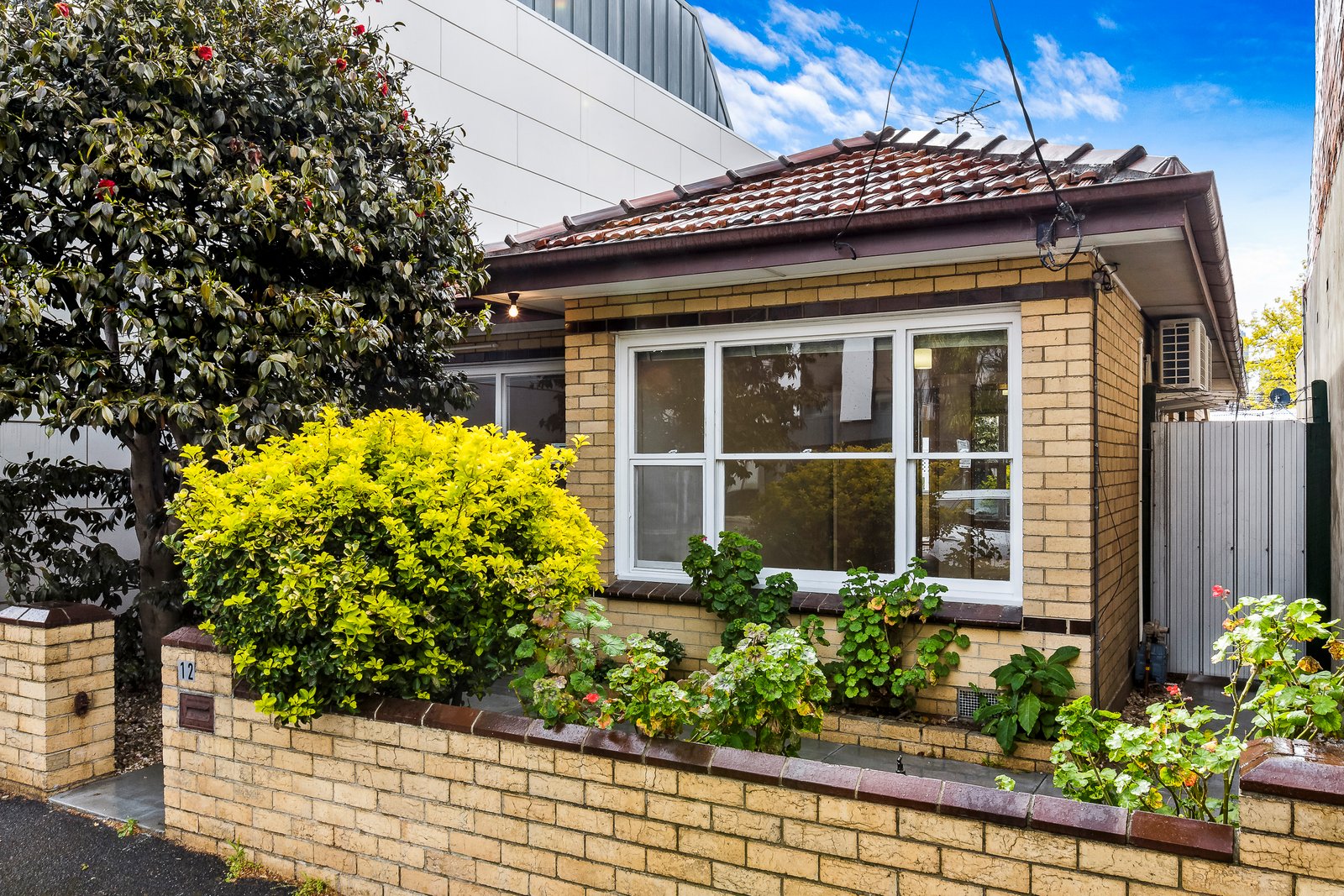 12 Raglan Street, SOUTH MELBOURNE VIC 3205 - Buxton 2023