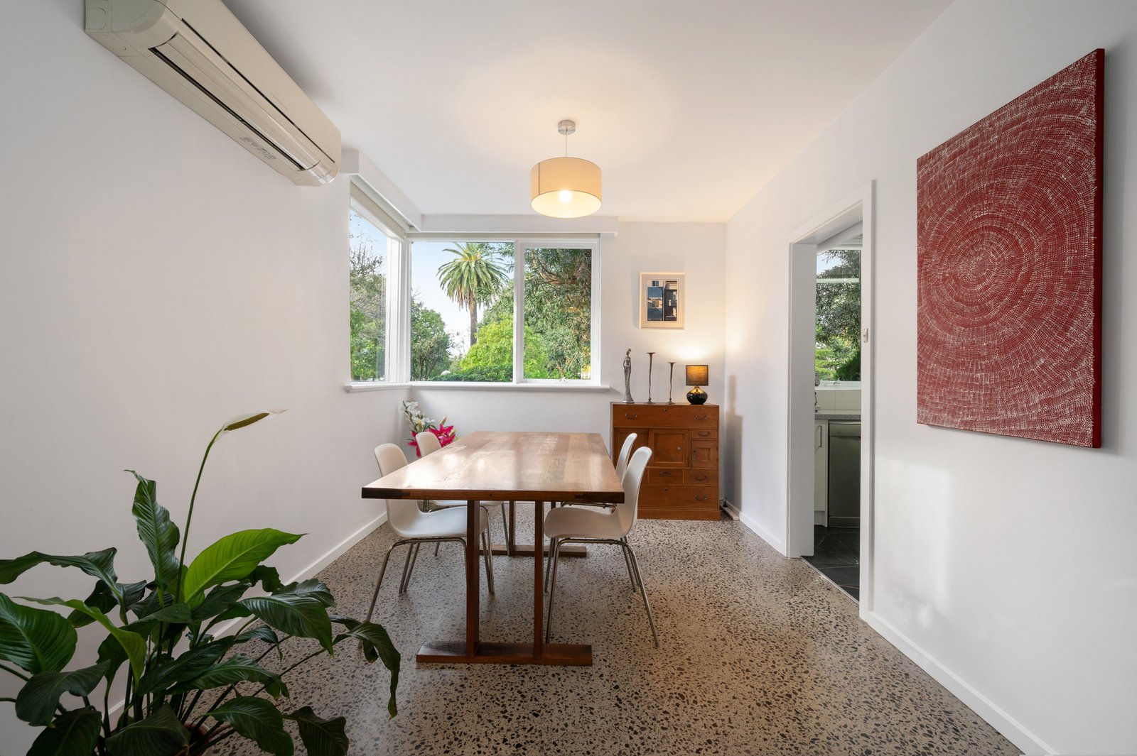 1/2 Victoria Street, ELSTERNWICK VIC 3185 - Buxton 2023