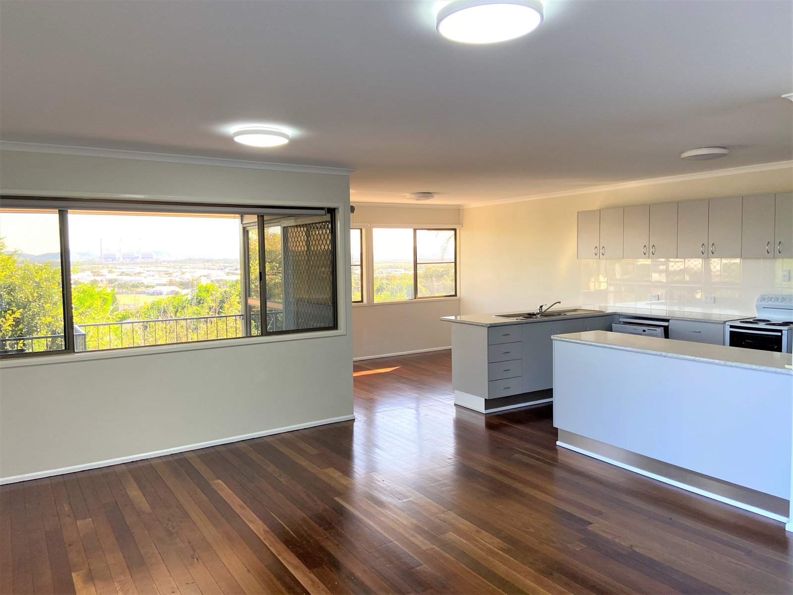 1/27 AUCKLAND Street GLADSTONE CENTRAL QLD 4680