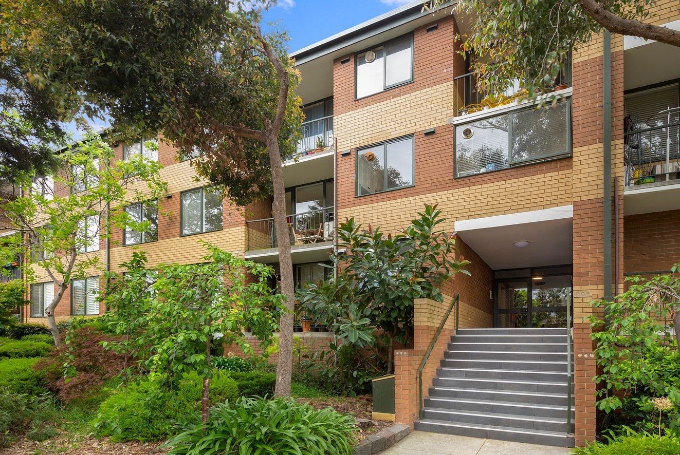 14/41-43 Alma Road, ST KILDA VIC 3182 - Buxton 2025