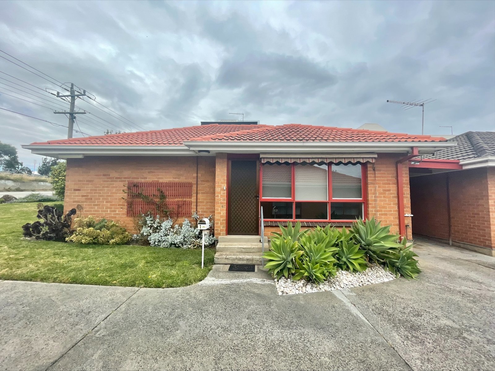 1/492 Main Street, Mordialloc VIC 3195 - Buxton 2023