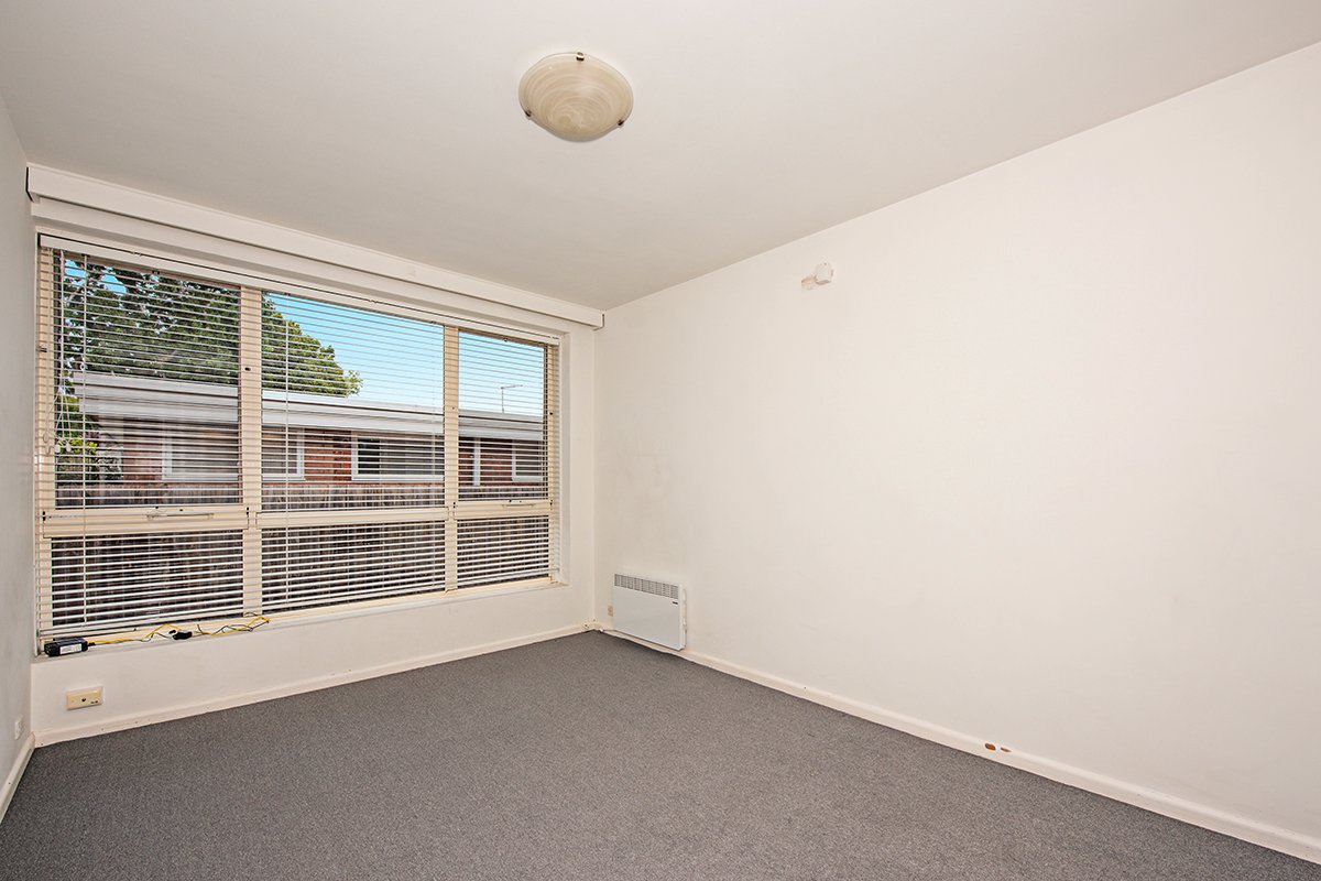16/71 Allison Road, ELSTERNWICK VIC 3185 - Buxton 2024