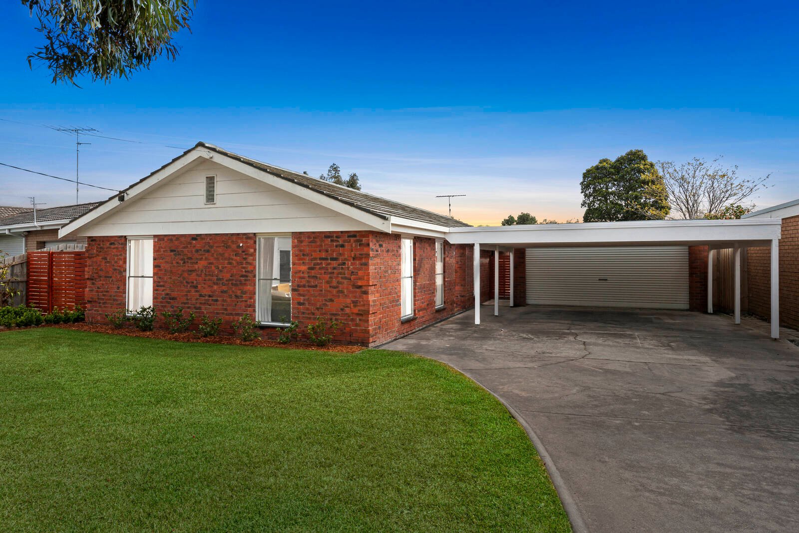 19 Crestmoor Drive, Highton VIC 3216 - Buxton 2022