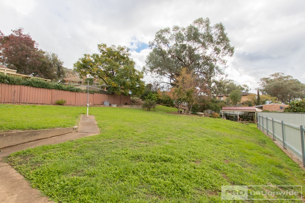 207 Wynyard Street, TUMUT NSW 2720