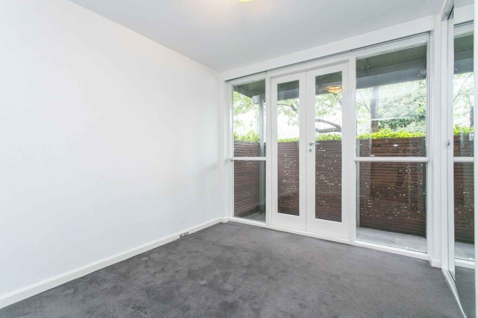 2/105-107 Park Street, Saint Kilda West VIC 3182 - Buxton 2026