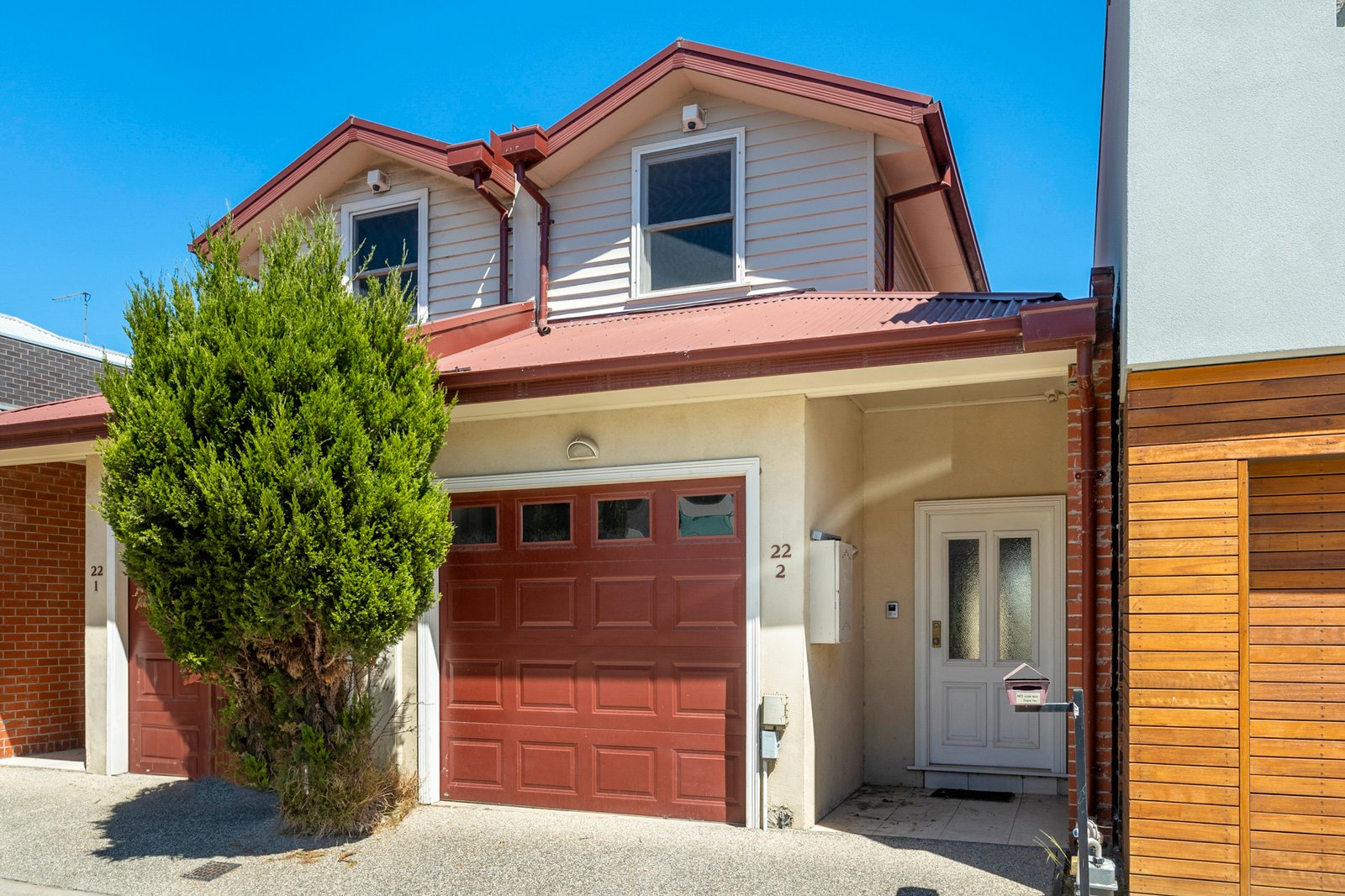 2/22 Emma Street, Seddon VIC 3011 - Buxton 2025