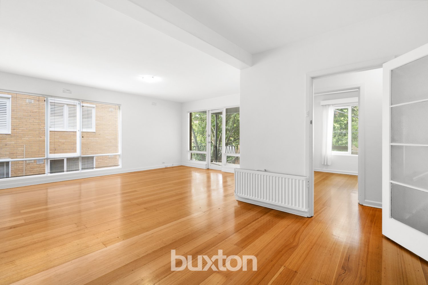 2/22A Acland Street, ST KILDA VIC 3182 - Buxton 2022