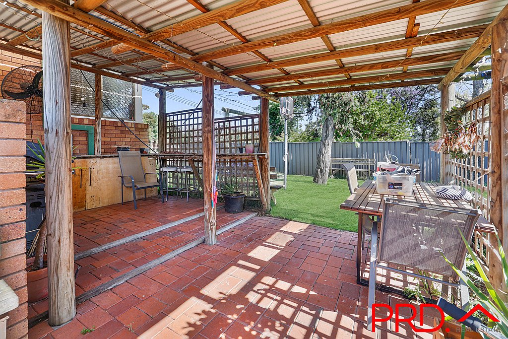 23 Edward Street TAMWORTH NSW 2340