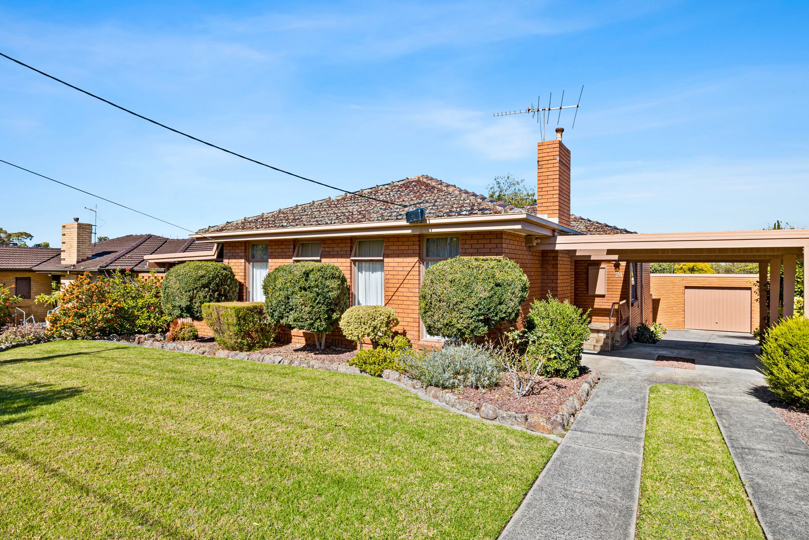 24 Saniky Street, Notting Hill VIC 3168 - Buxton 2023