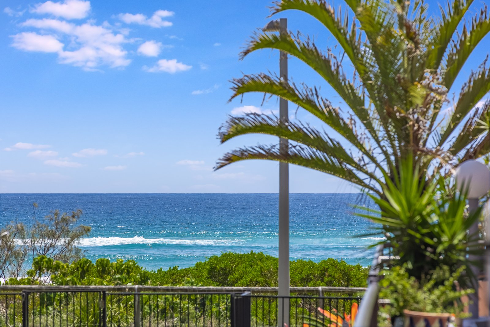 241 Golden Four Drive BILINGA QLD 4225