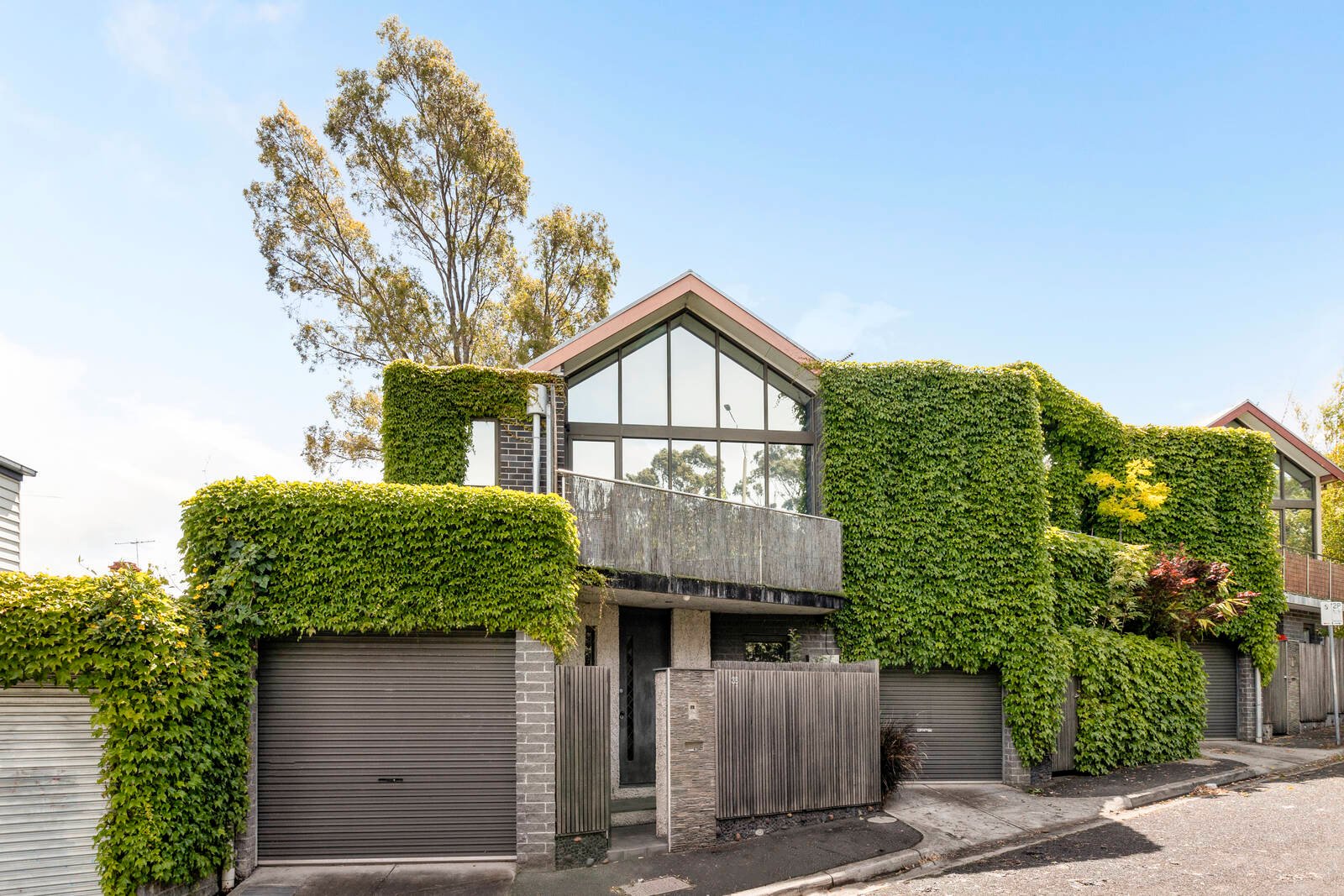 35 Waterloo Crescent, St Kilda VIC 3182 - Buxton 2022