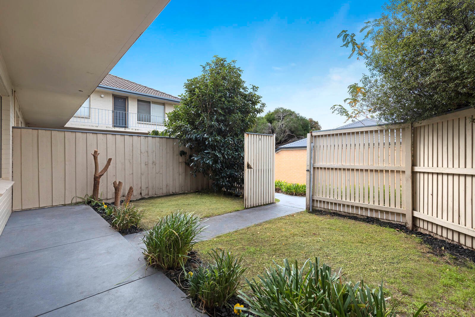 5/35 Collins Street, Mentone VIC 3194 - Buxton 2022