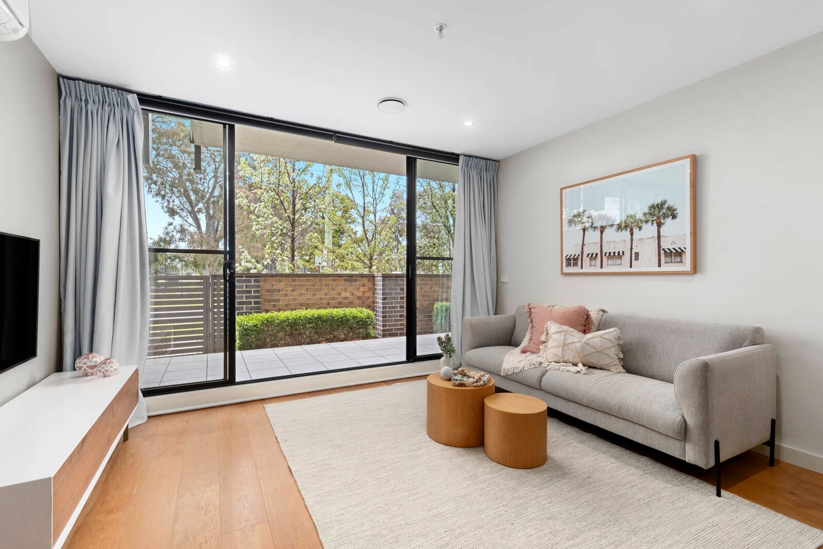 5/81 Warrigal Road (Entry Via Childers St), Mentone VIC 3194 - Buxt...