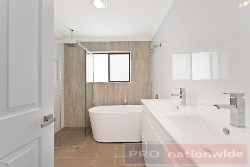 5a Maygar Close, MILPERRA NSW 2214