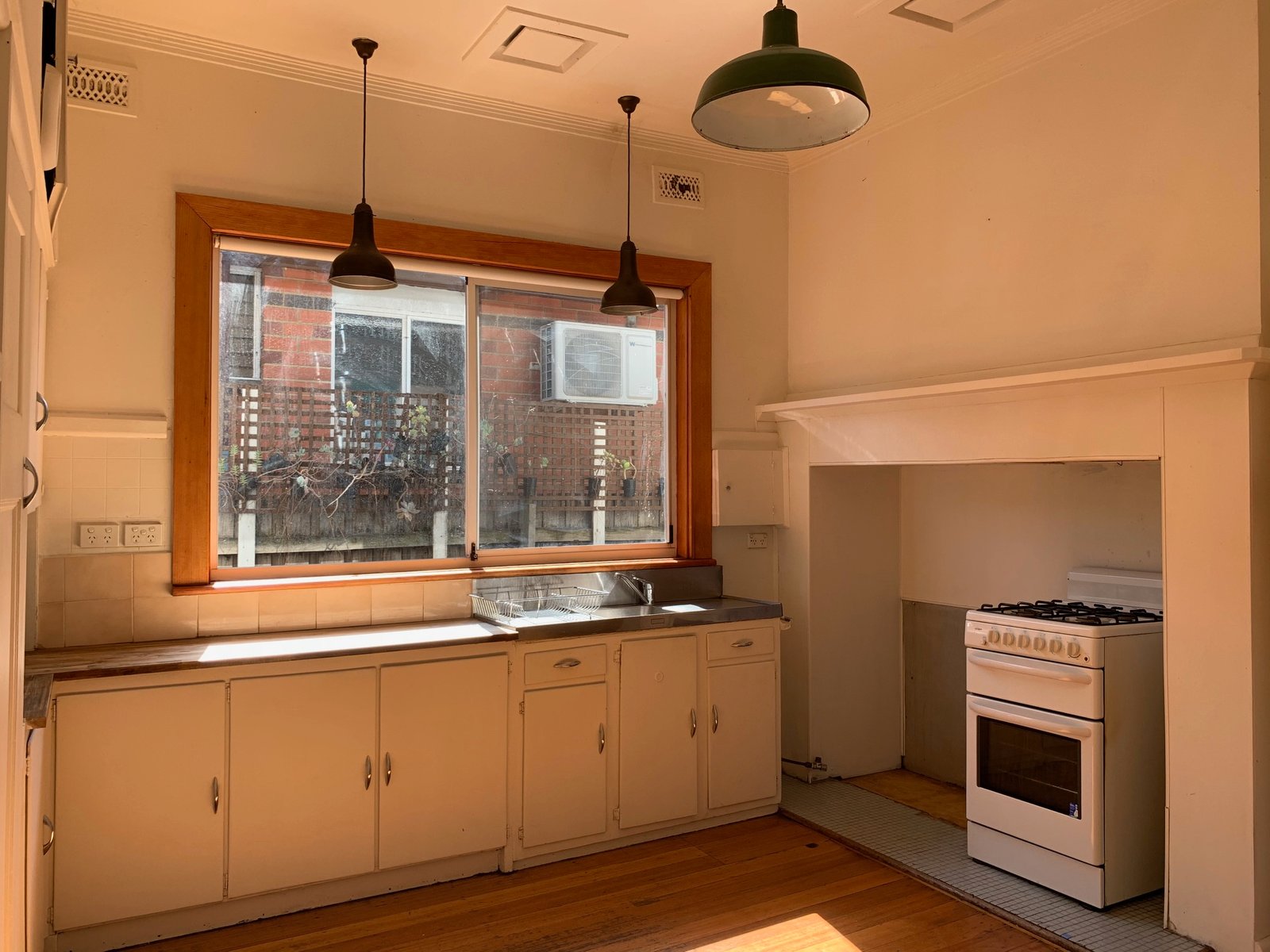 60 Pitt Street, WEST FOOTSCRAY VIC 3012 - Buxton 2024
