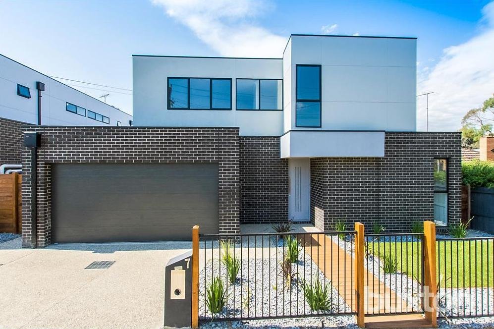 7 Graham Street, HAMLYN HEIGHTS VIC 3215 - Buxton 2020