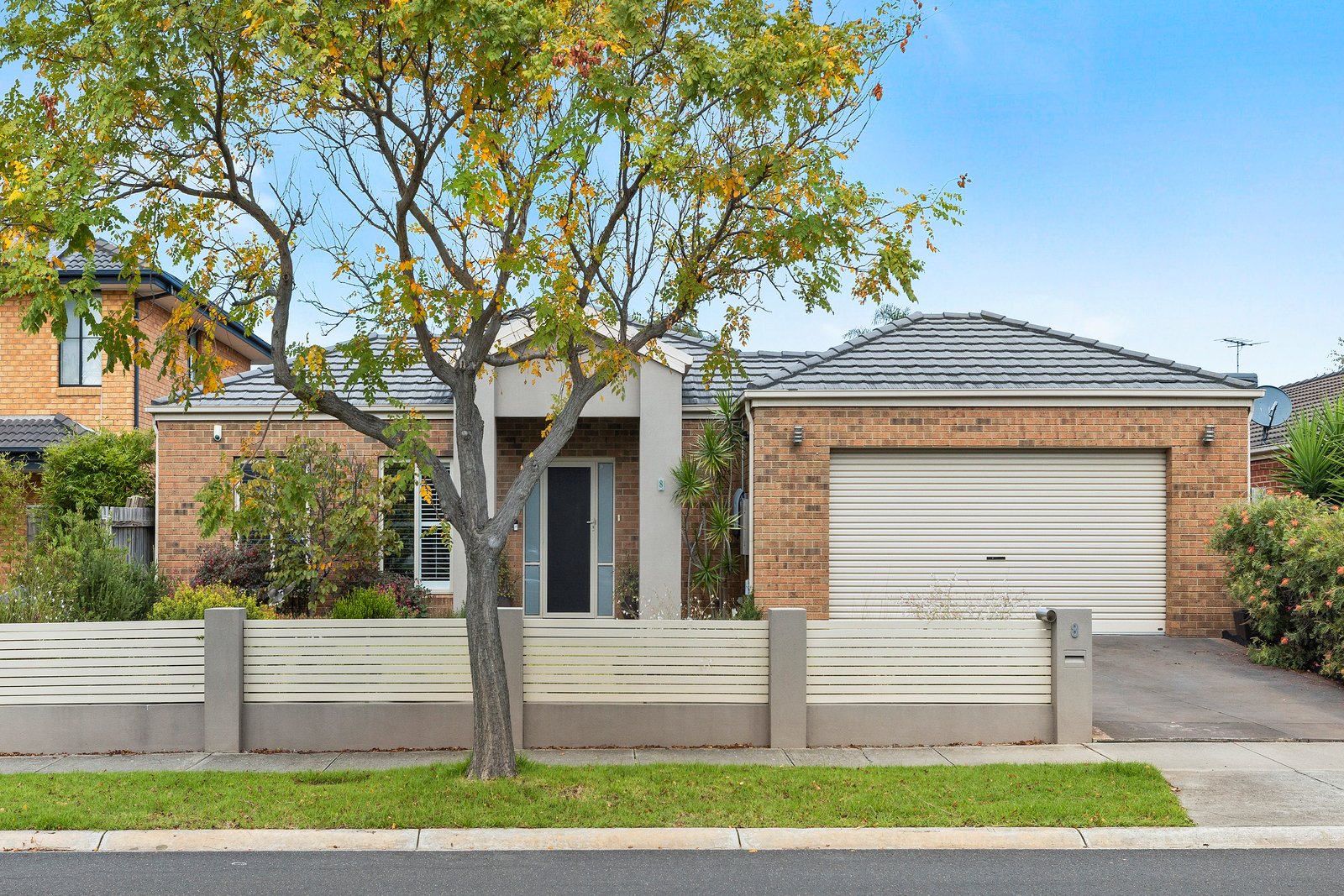 8 Hyland Street, Mordialloc VIC 3195 - Buxton 2023