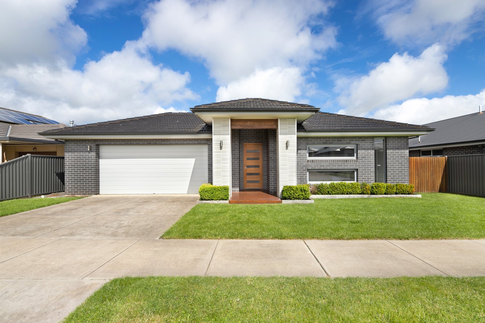 8 McCallum Street, LUCAS VIC 3350 - Buxton 2023