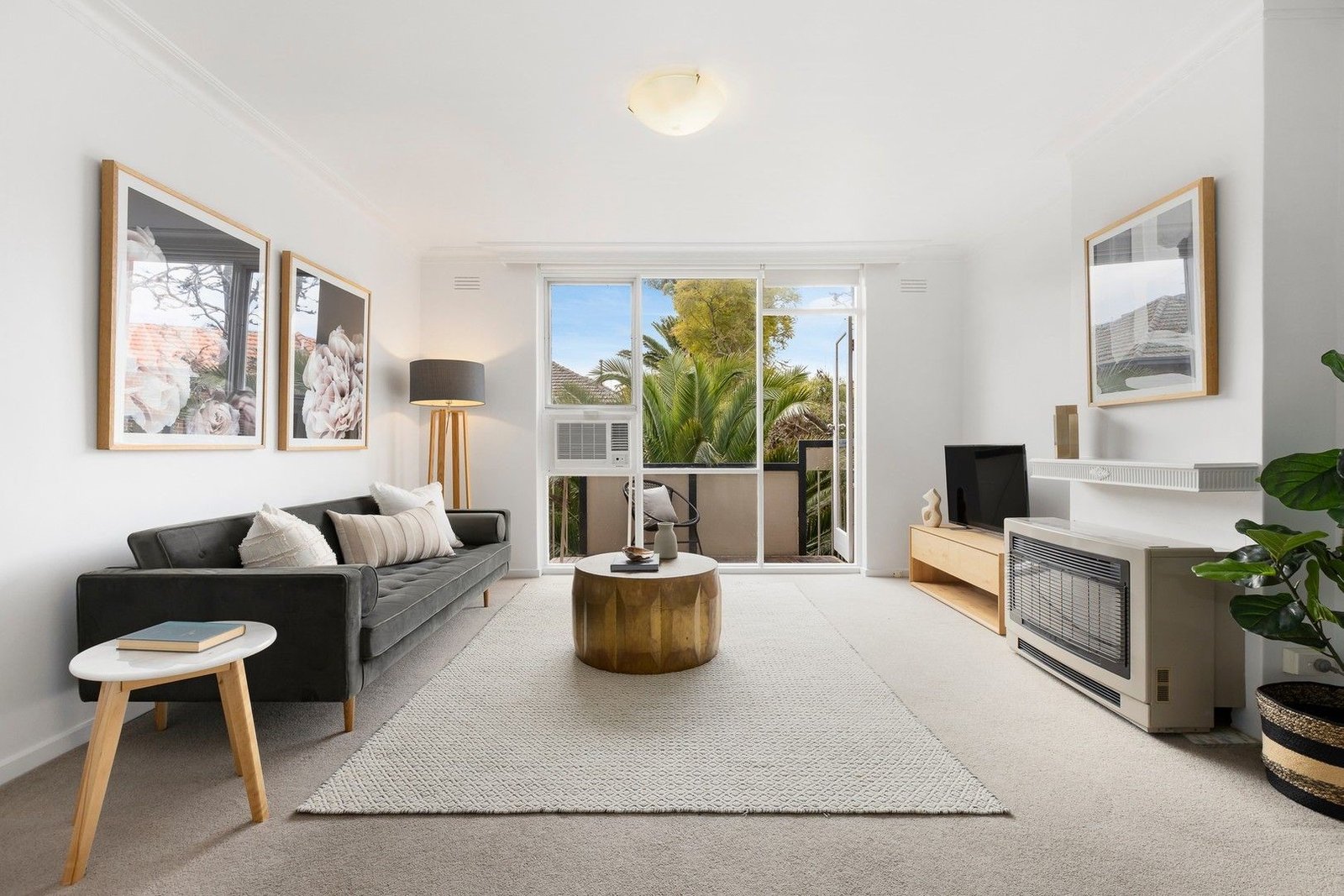 8/2 Victoria Street, Elsternwick VIC 3185 - Buxton 2024