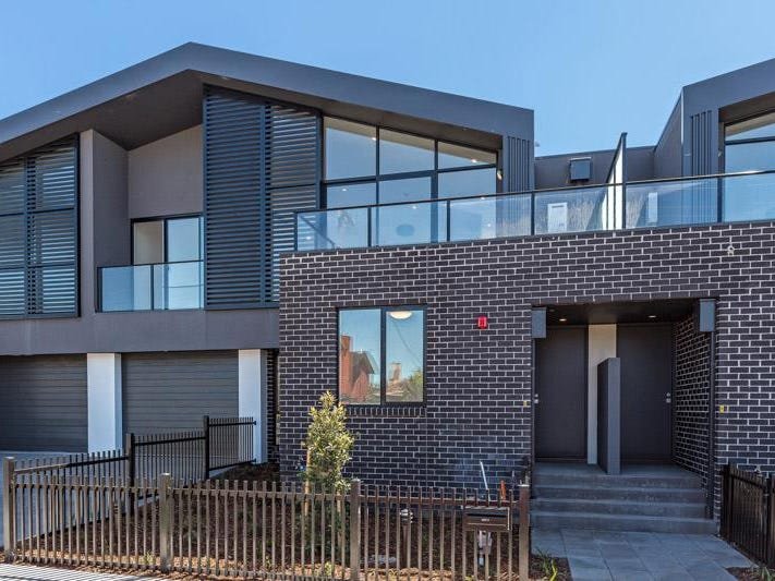 8/30-34 Clive Street, WEST FOOTSCRAY VIC 3012 - Buxton 2024