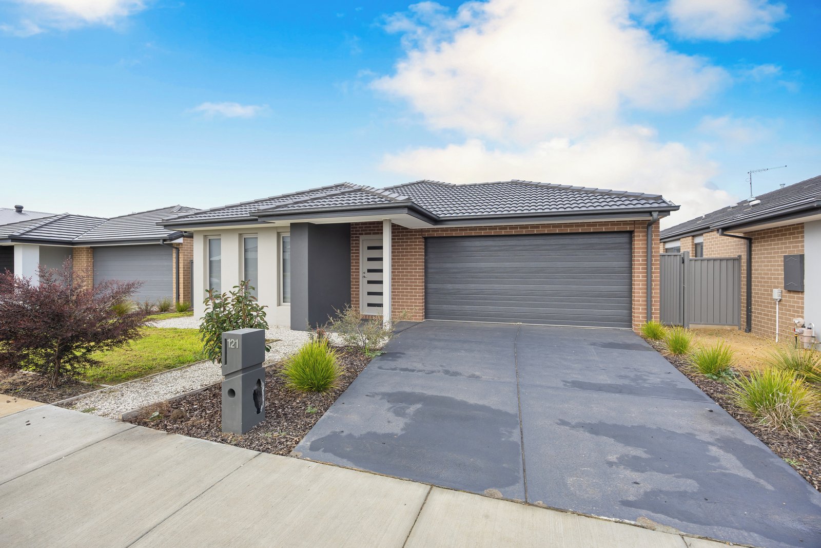 Room 2/121 Ascot Gardens Drive, Bonshaw VIC 3352 - Buxton 2026