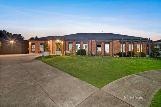 6 Pemberton Place, Miners Rest, VIC 3352 - House for Sale