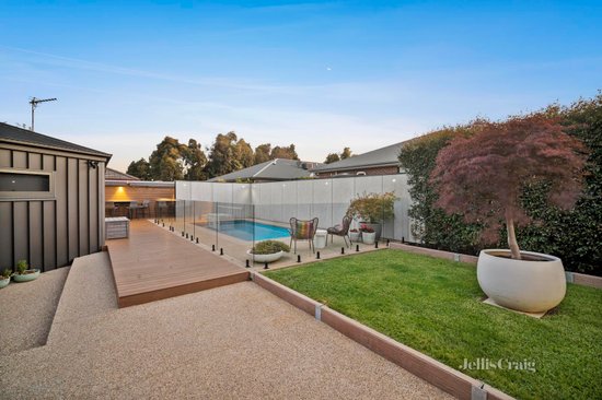 6 Pemberton Place, Miners Rest, VIC 3352 - House for Sale