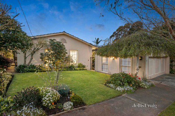 3 Perry Court, Kew, VIC 3101 - House for Sale