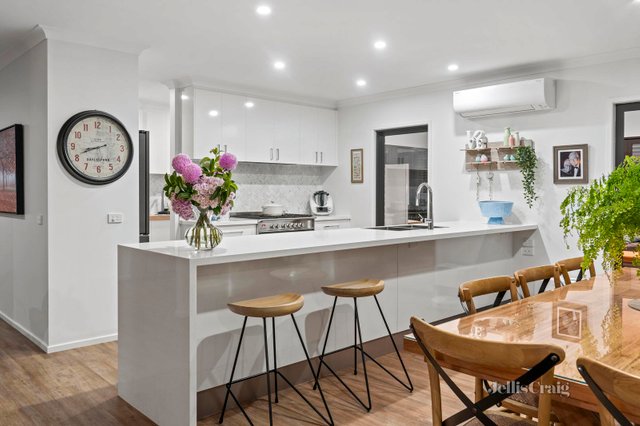 6 Pemberton Place, Miners Rest, VIC 3352 - House for Sale