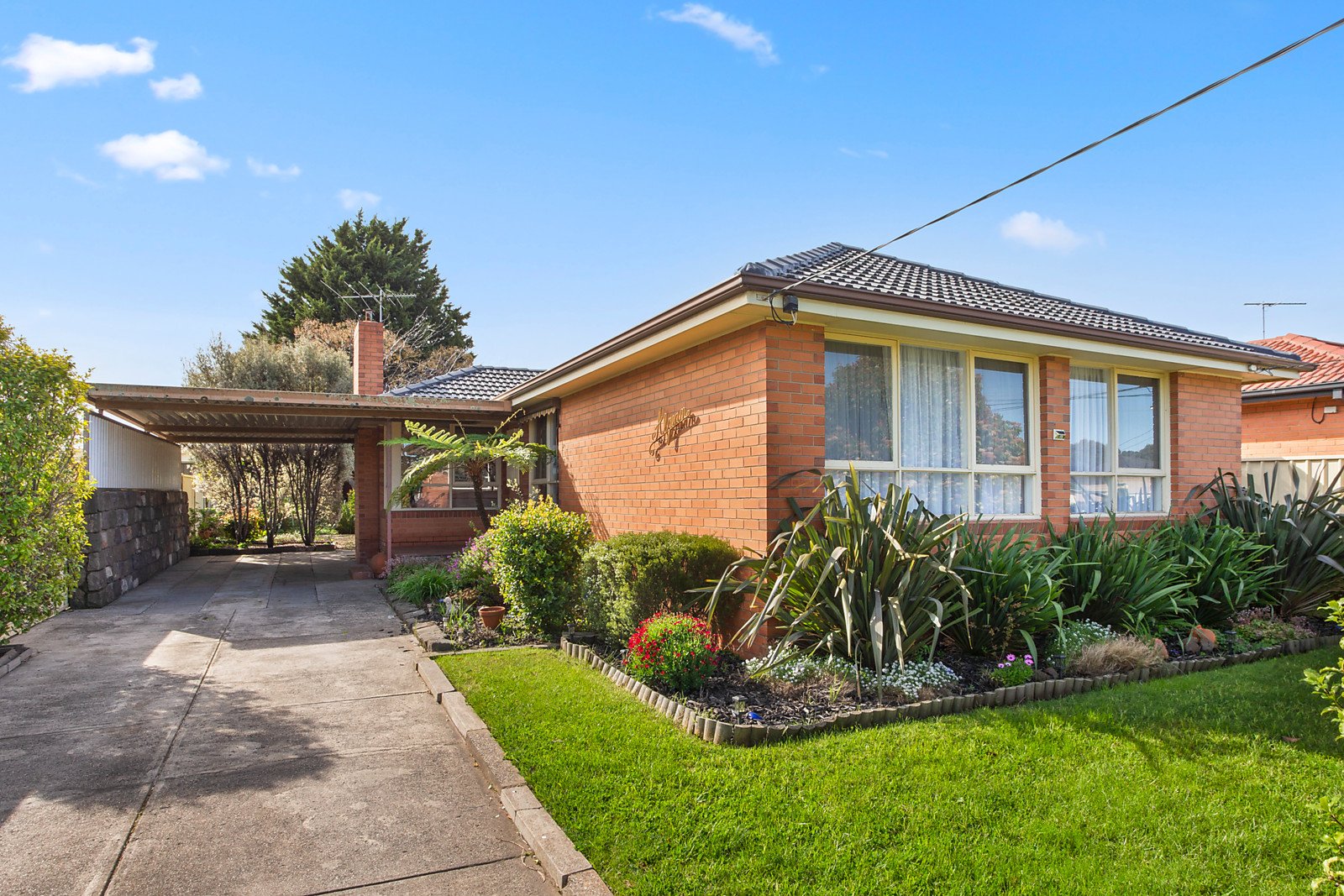 10 Cornwall Street, Avondale Heights VIC 3034