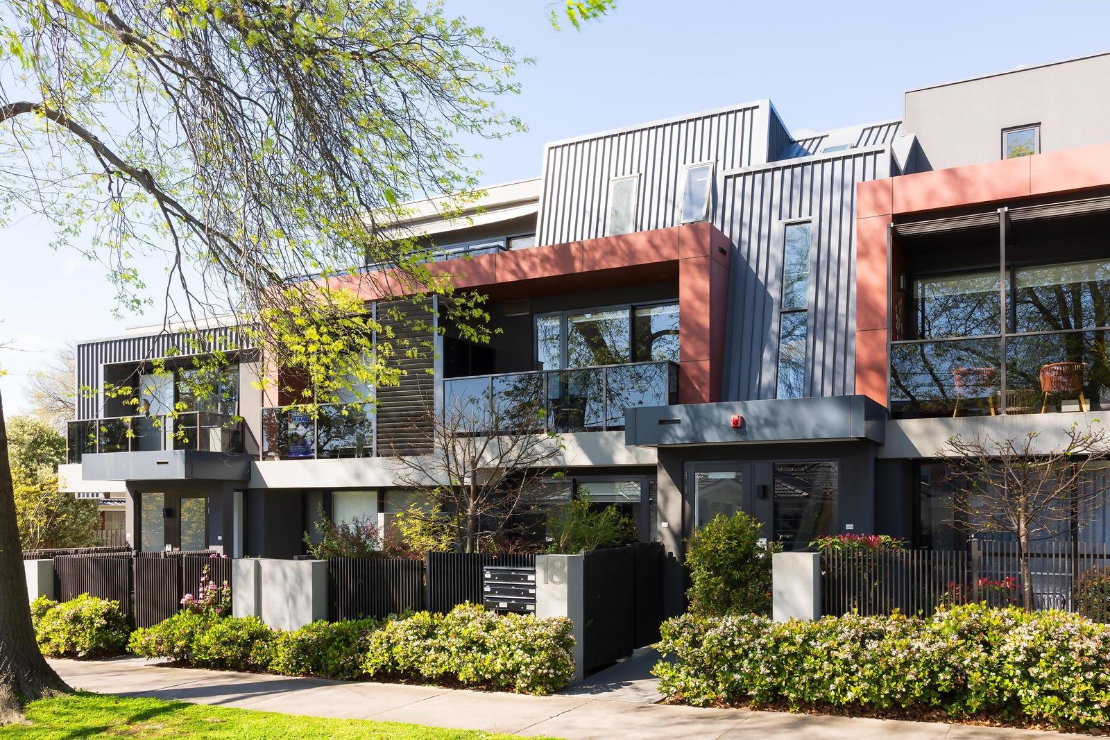 104/18 Cadow Street, Kew East VIC 3102