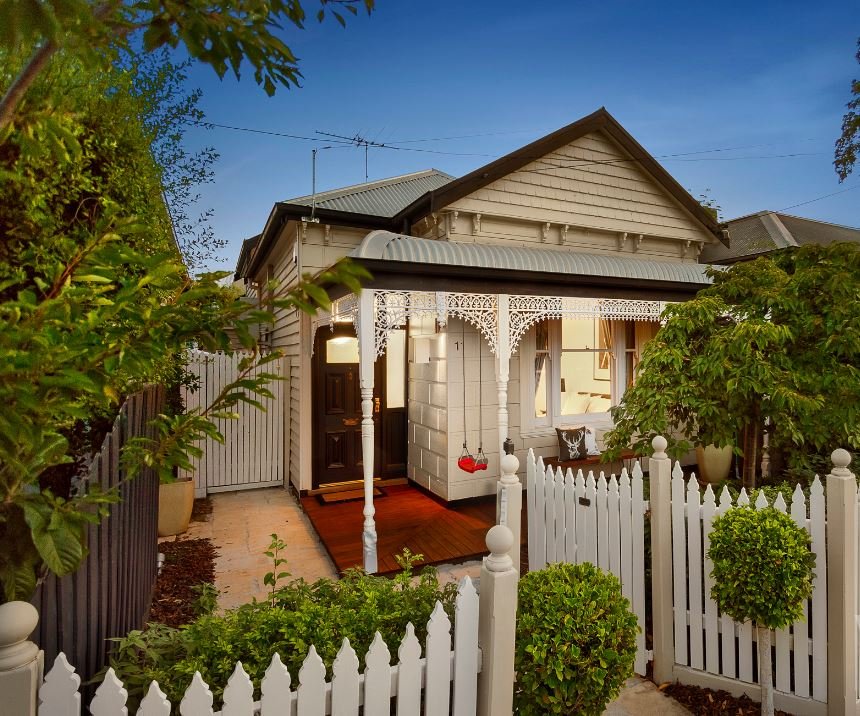 11 Tennyson Street, SEDDON VIC 3011