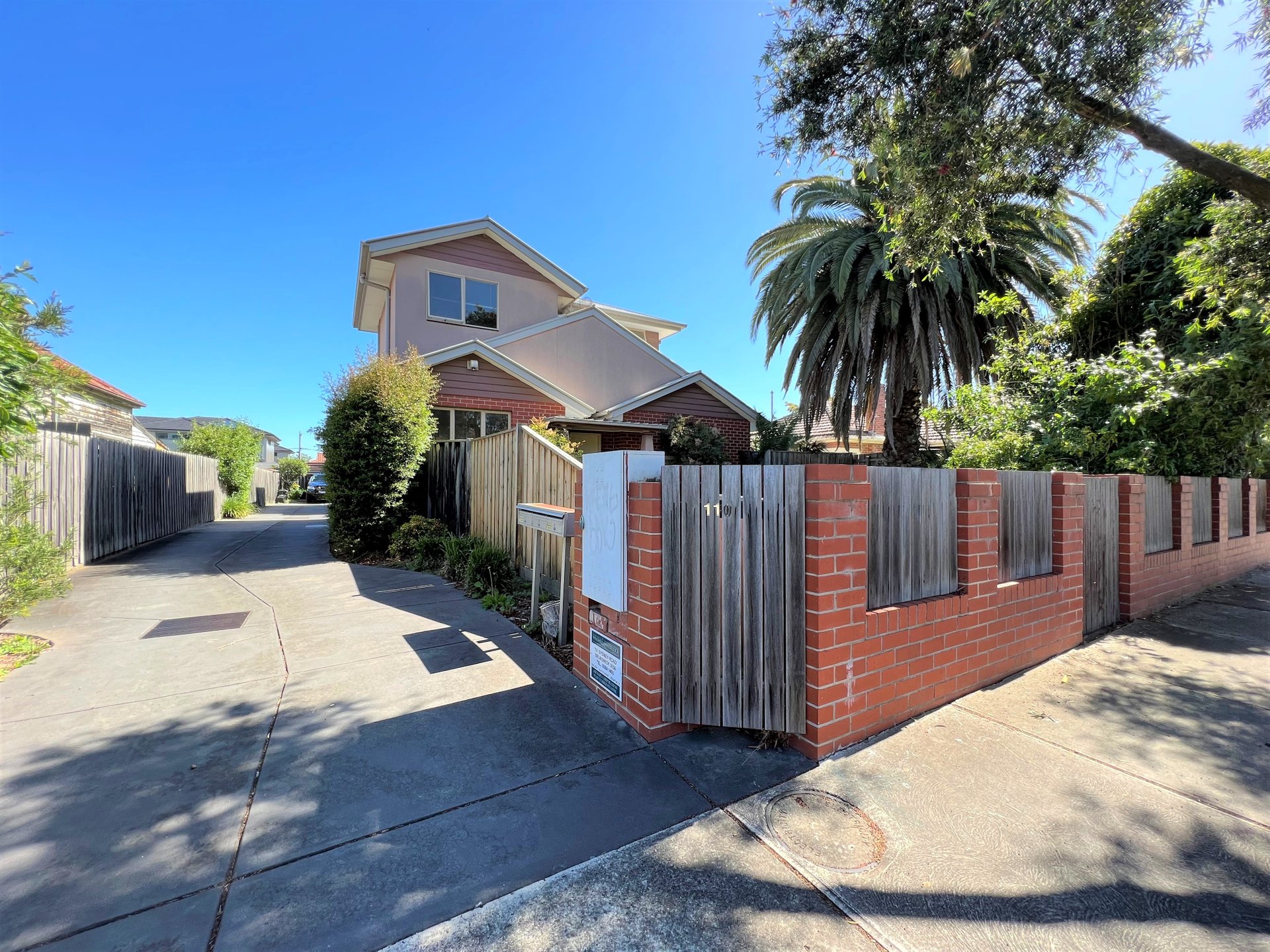 1/110 Ford Street, Ivanhoe VIC 3079