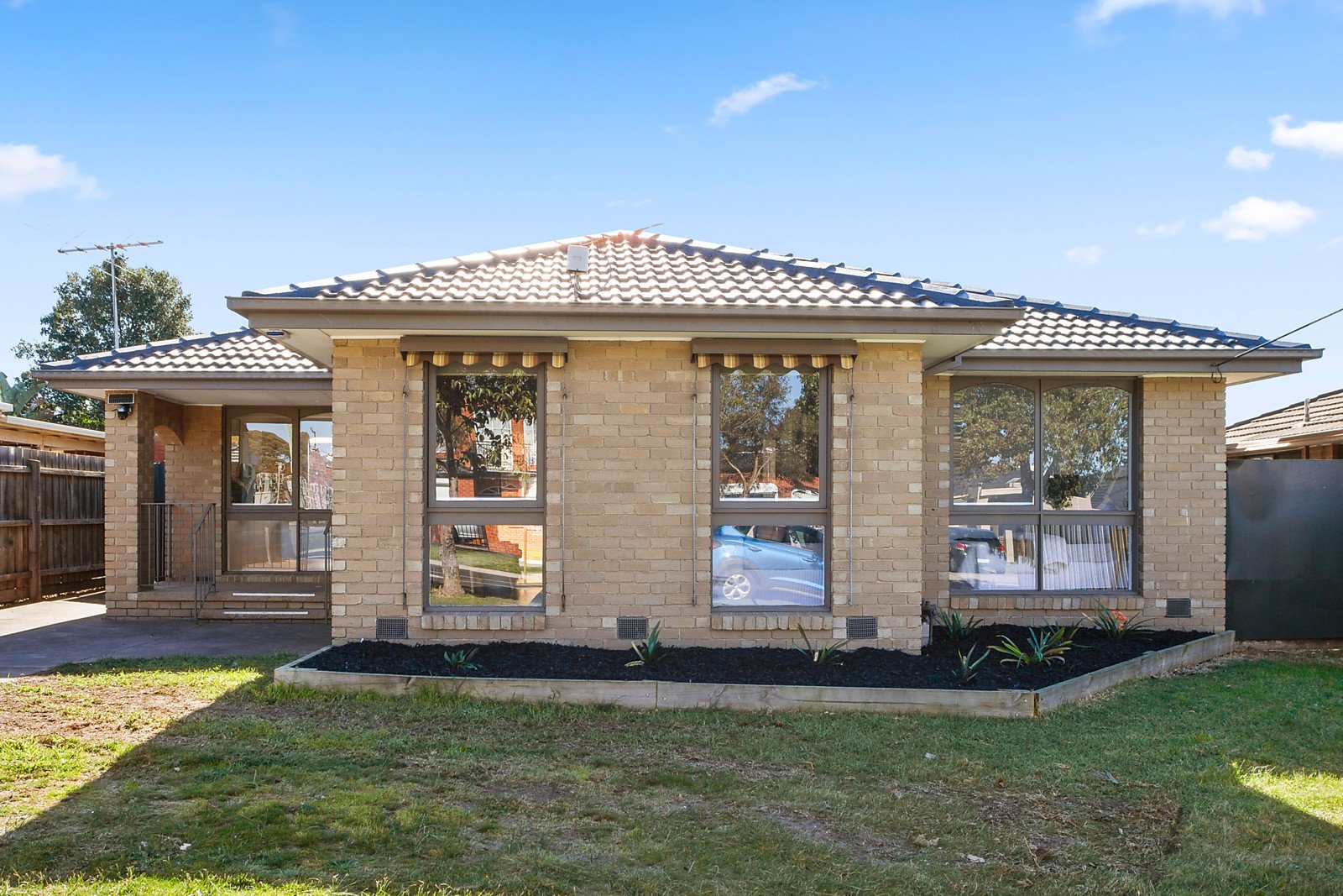 13 Stenson Road, Kealba VIC 3021