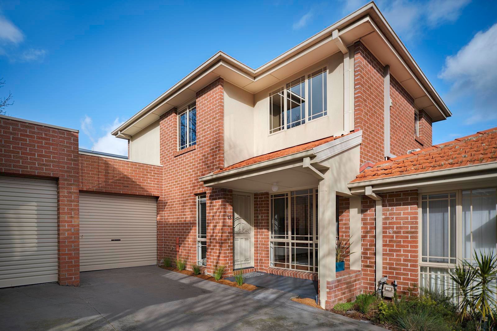 13/15 Chenies Street, Reservoir VIC 3073