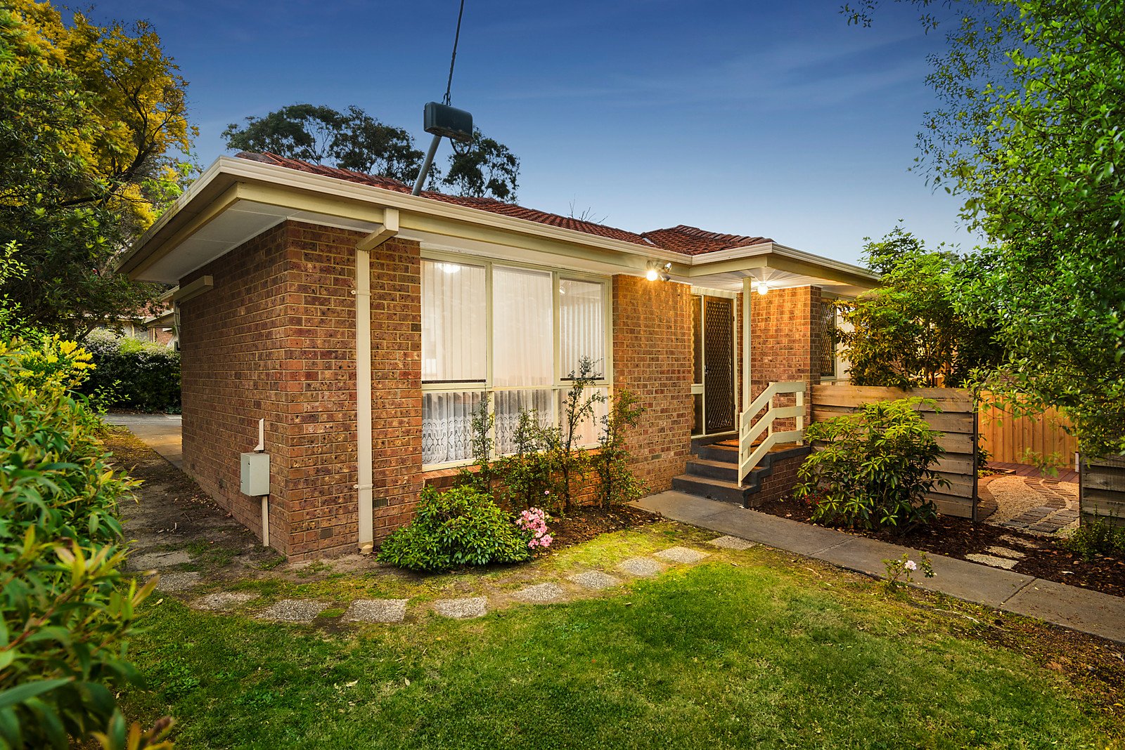 1/39 Macleod Parade, Macleod VIC 3085
