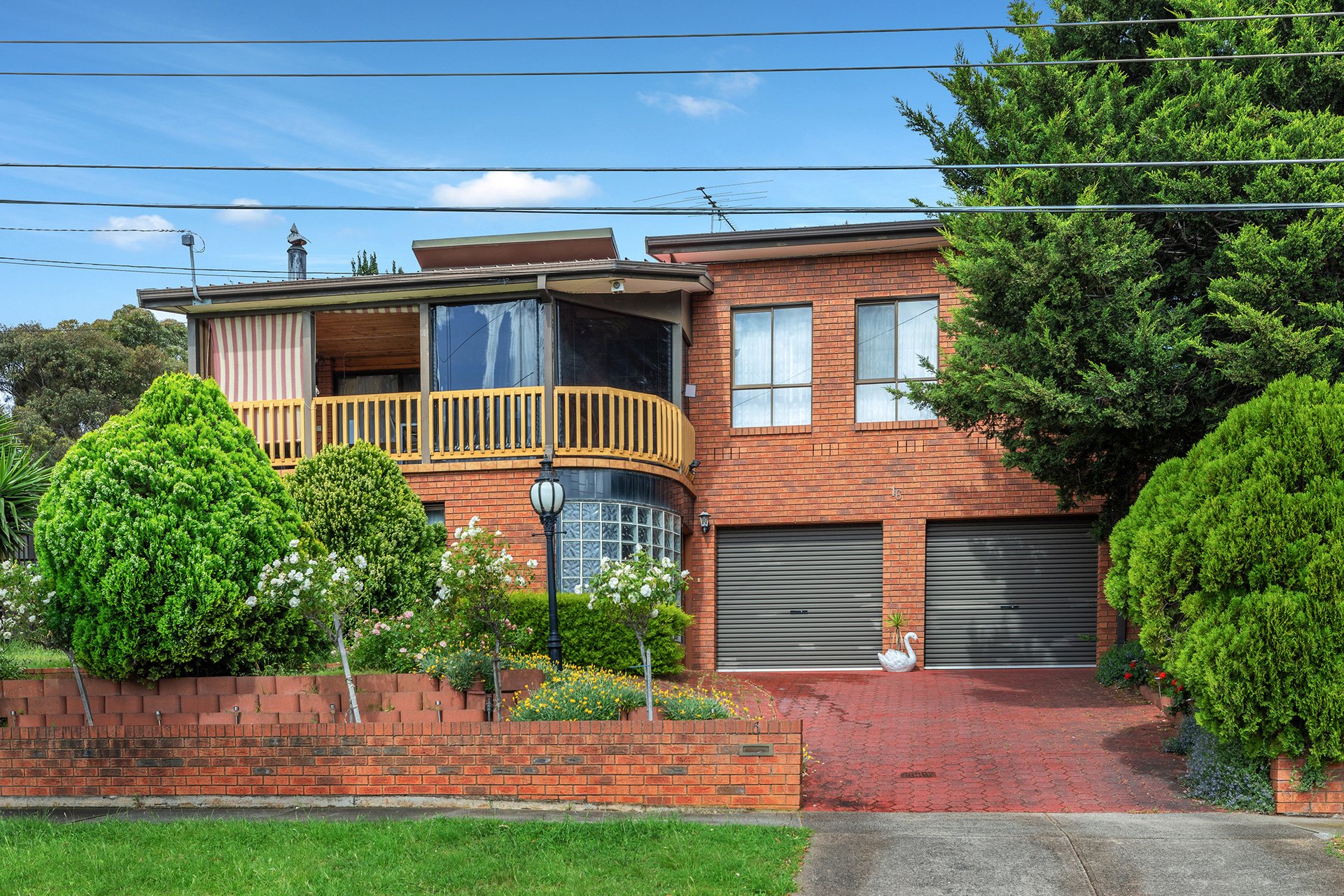 16 Rhonda Street, Avondale Heights VIC 3034