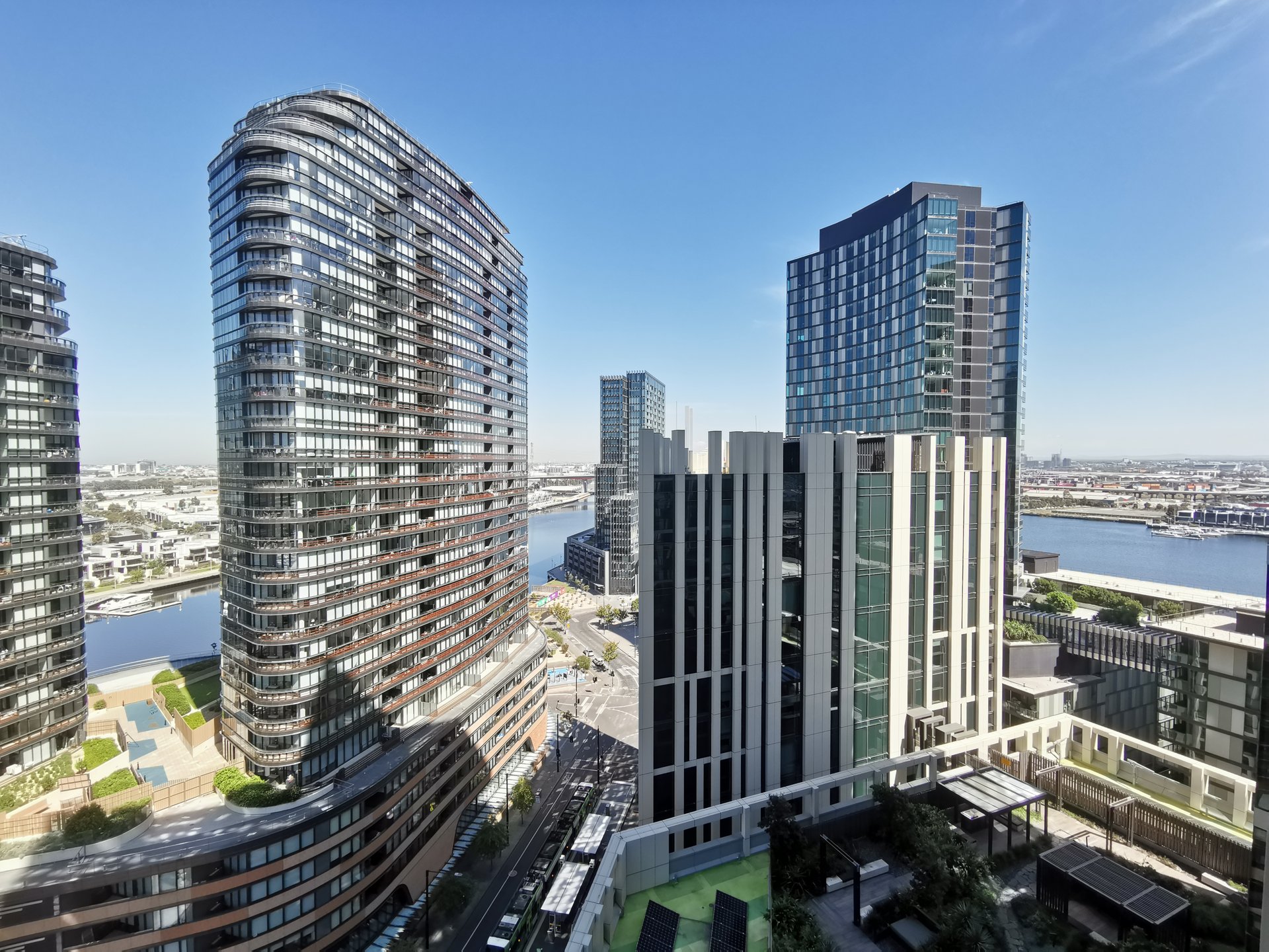 1606E/888 Collins Street, DOCKLANDS VIC 3008