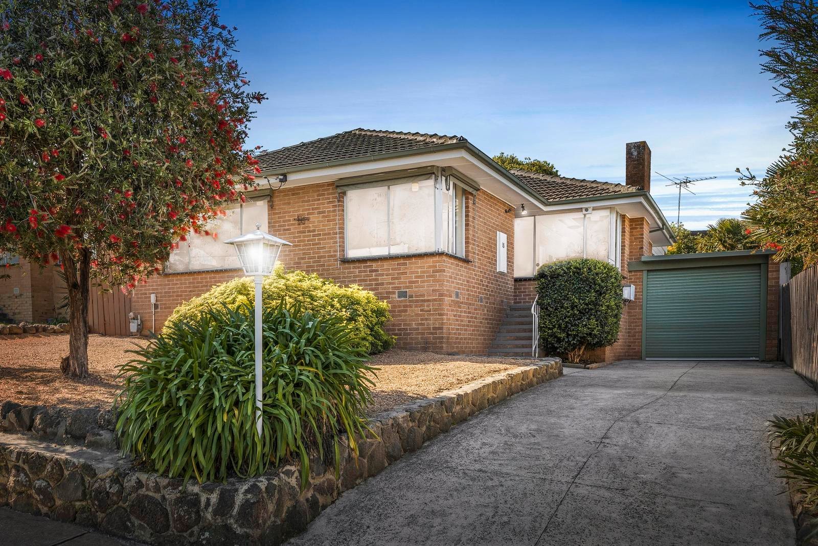 18 Warren Road, Viewbank VIC 3084
