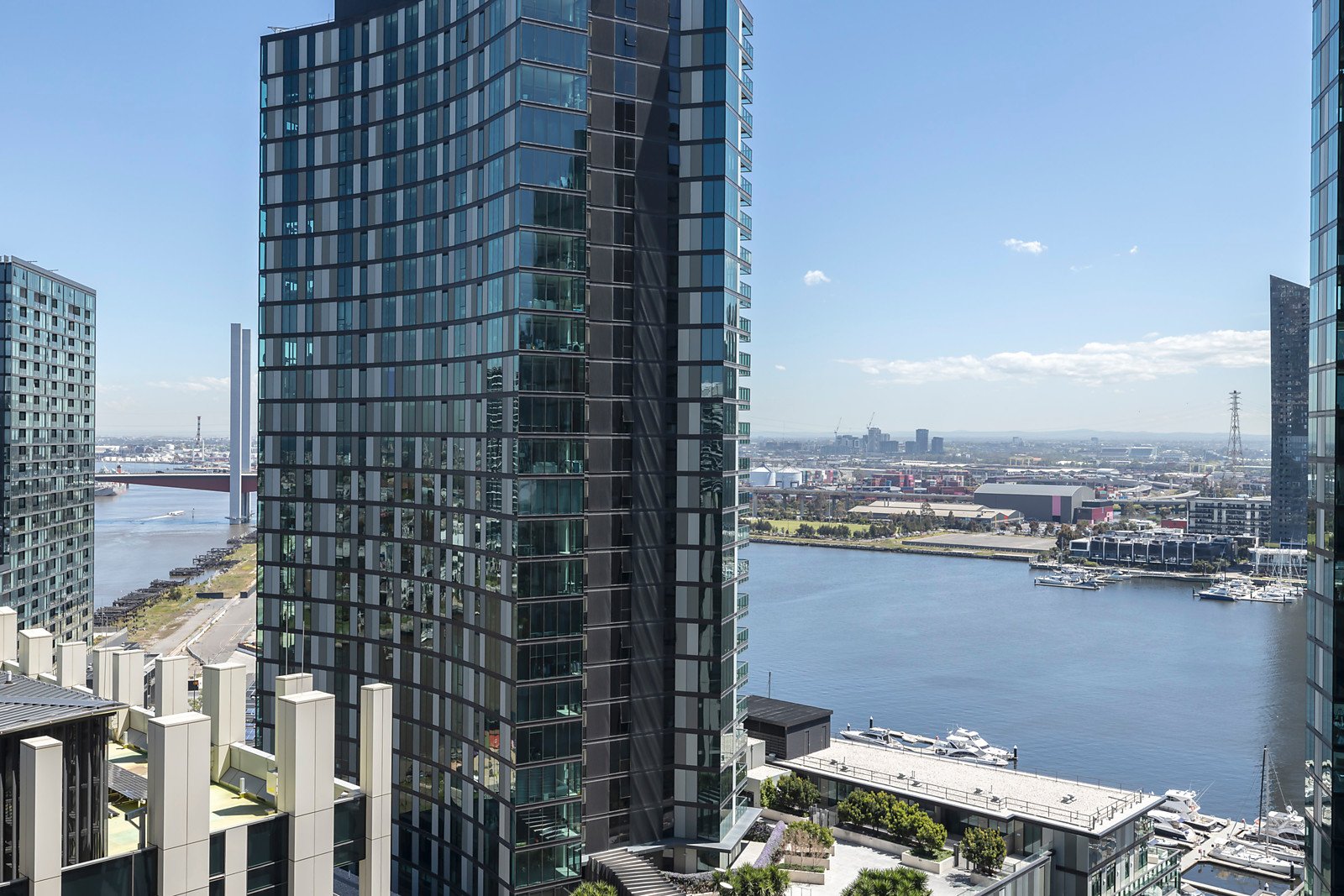 1910E/888 Collins Street, Docklands VIC 3008