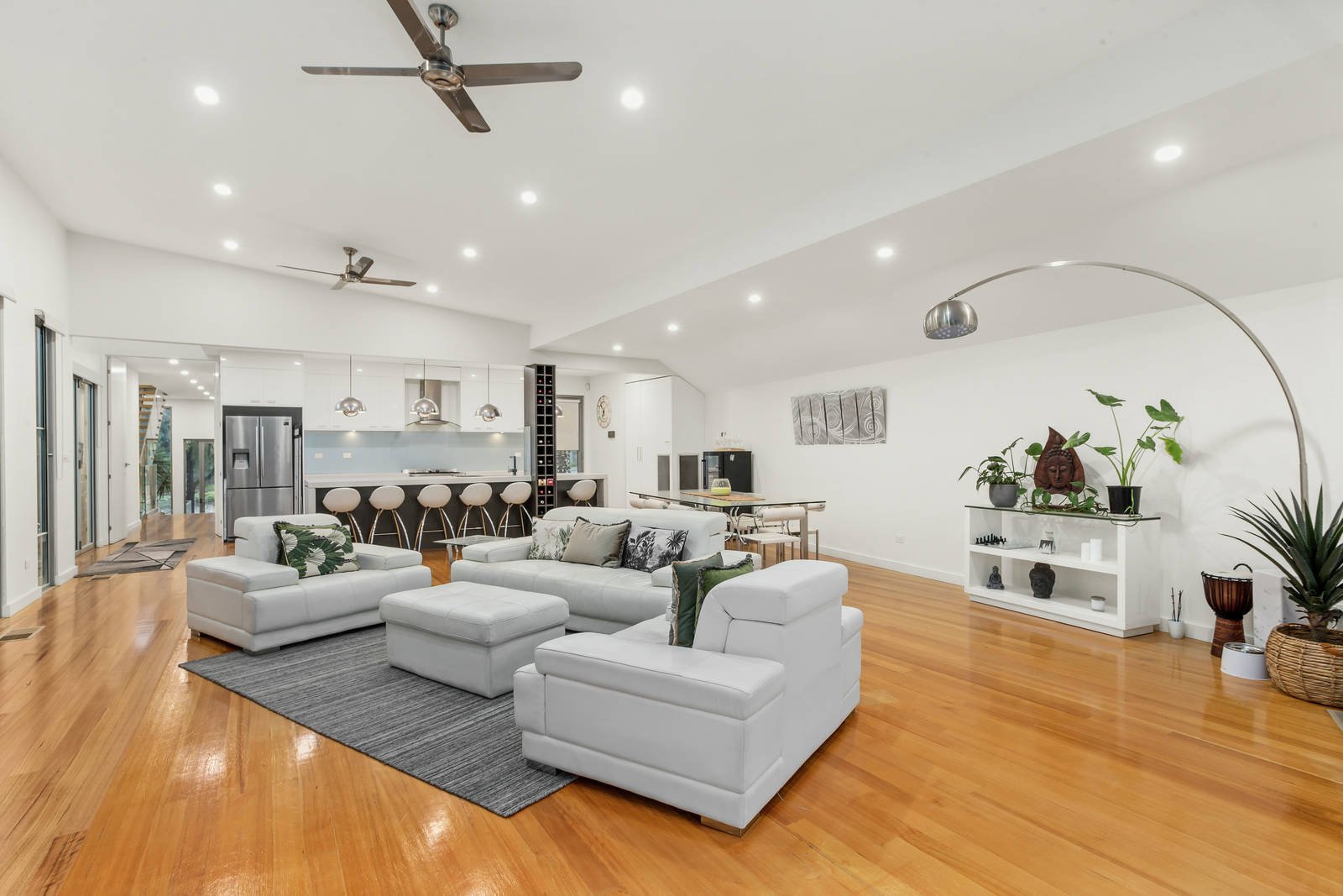 2 Quarry Close, Niddrie VIC 3042