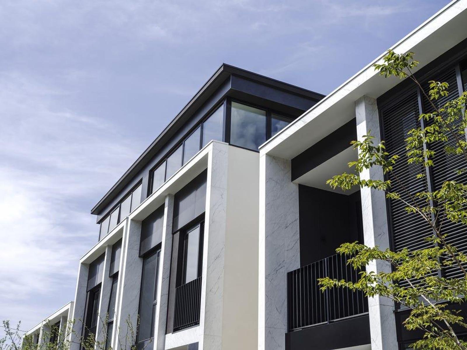 201/4 Barenya Court, Kew VIC 3101